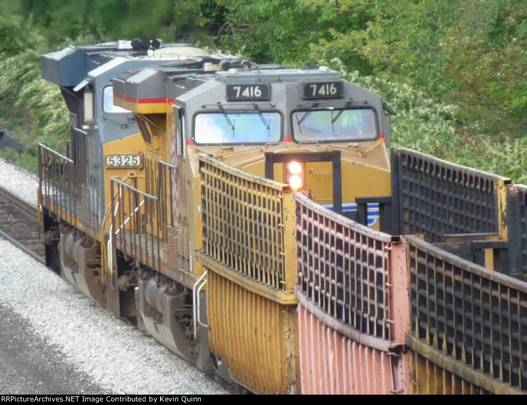 CSX 5325 tie train